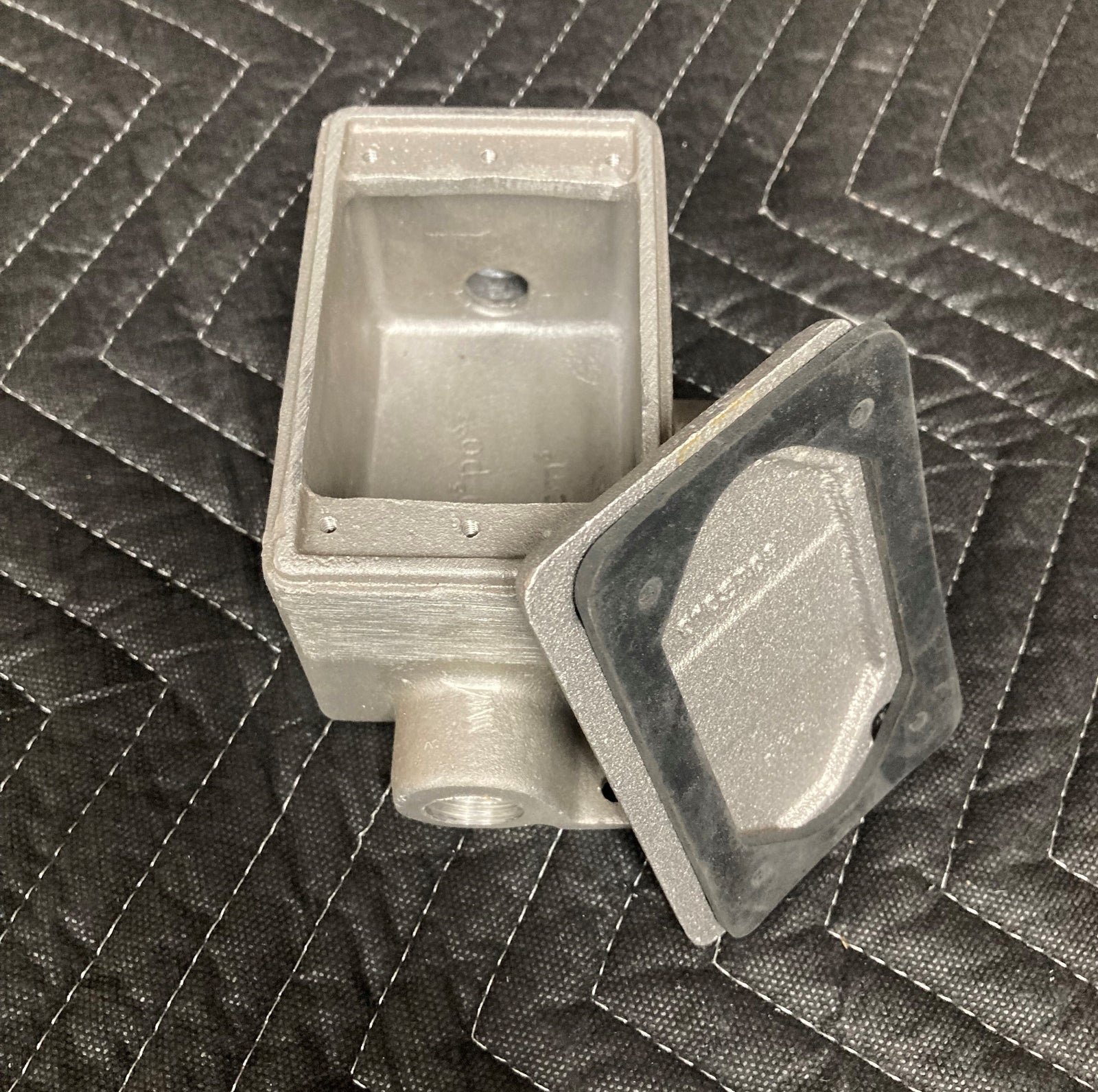 (JB4) Photocell Junction Box – JJ Elect Tech