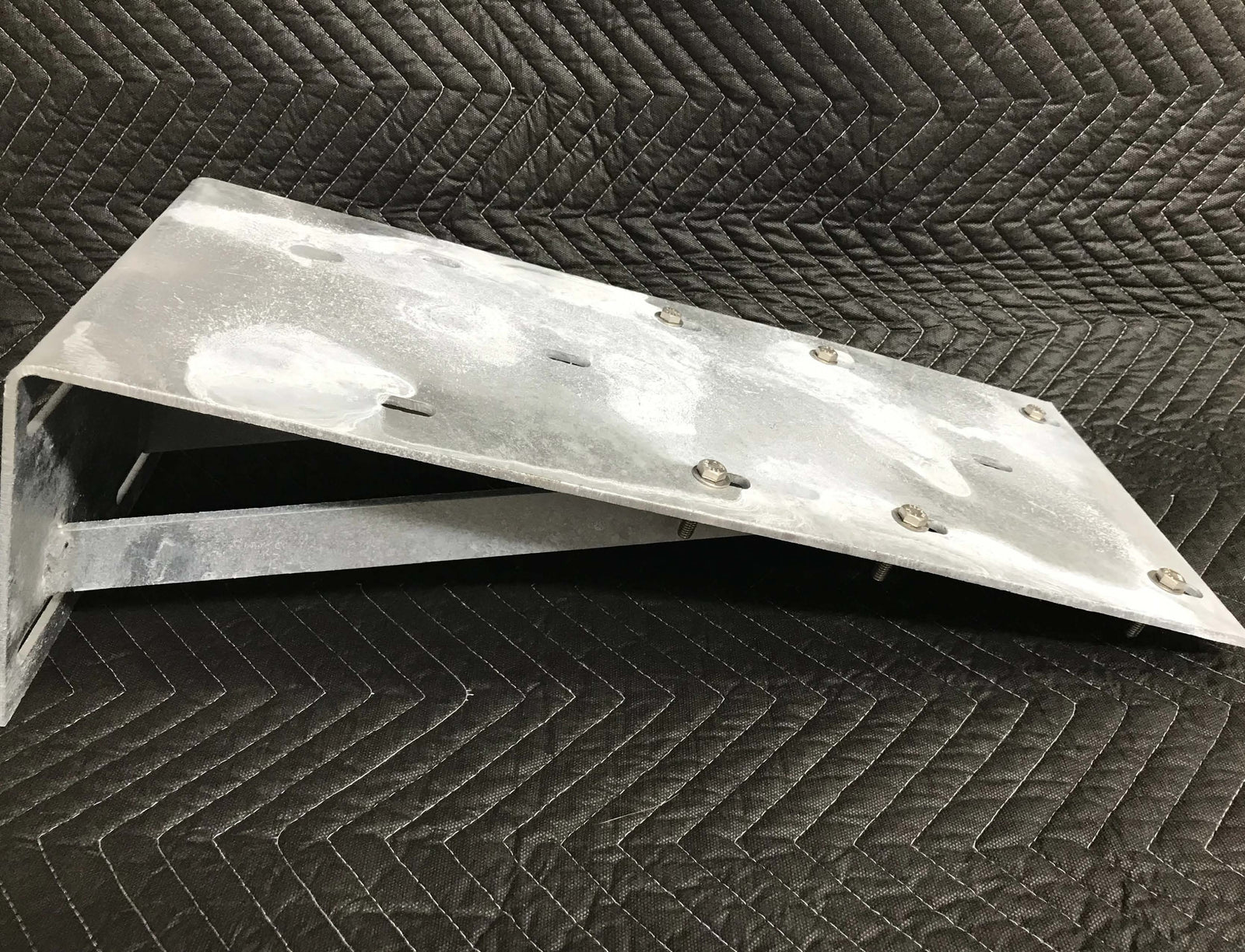 Mounting Bracket D266 / D366 Beacon L-856 , JJET, FAA, Dialight – JJ ...