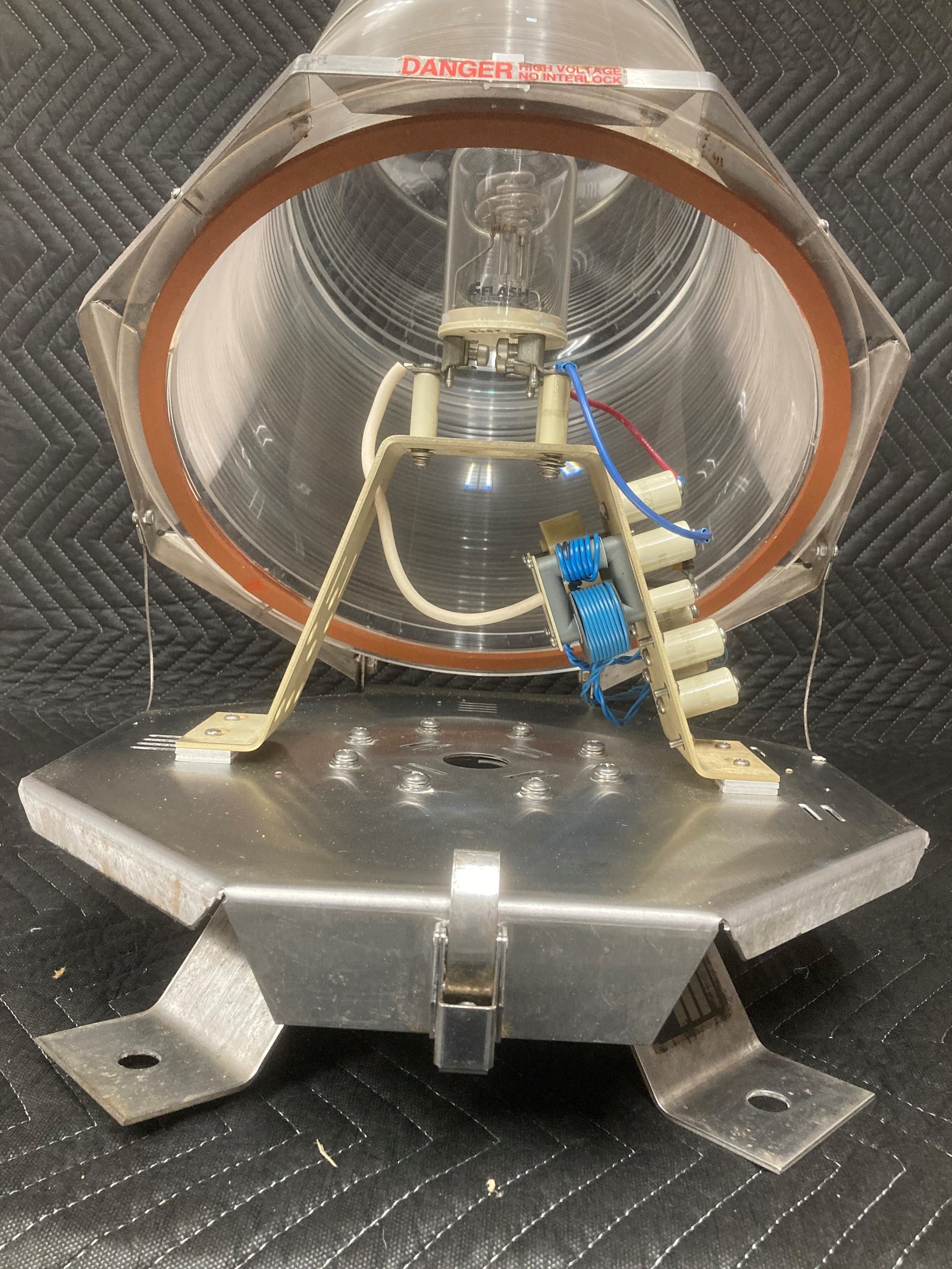 (FX122) Flash Technology, FTB-301 Early Model – JJ Elect Tech