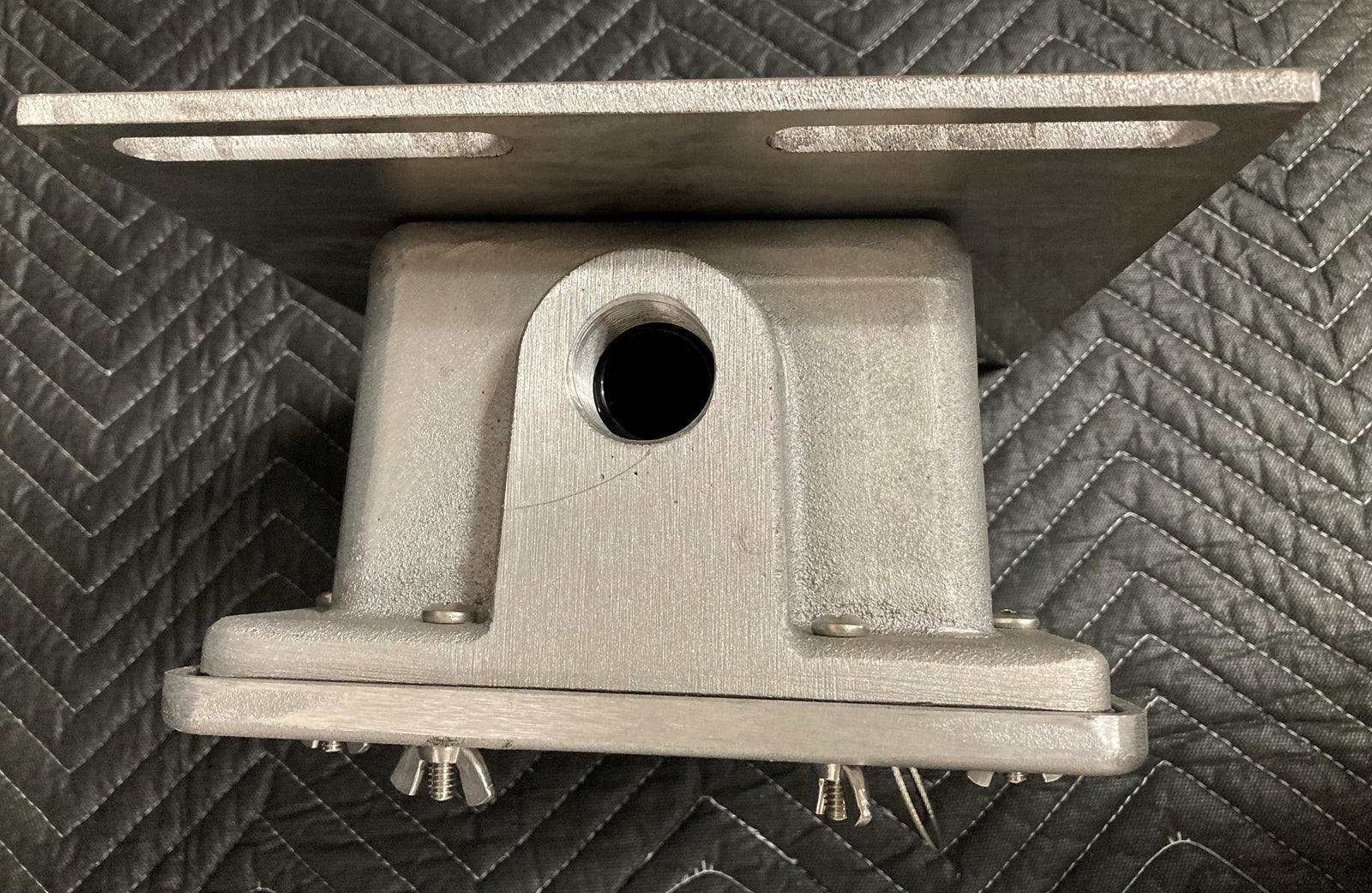 (B27) Small Junction Box Mounting Plate FAA Tower JJET – JJ Elect Tech